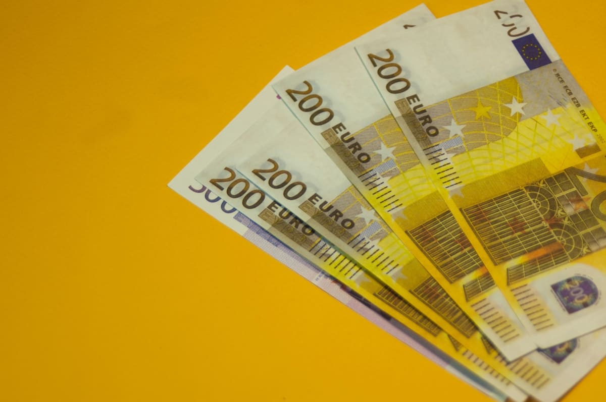 Bonus 200 euro lavoratori autonomi: come richiederlo e fino a quando