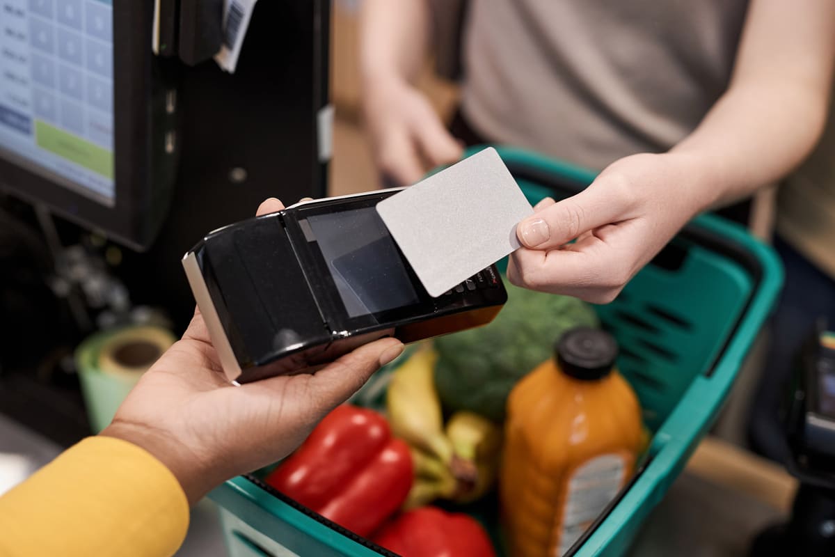 Carta acquisti 2025: come richiederla, requisiti e quando arriva